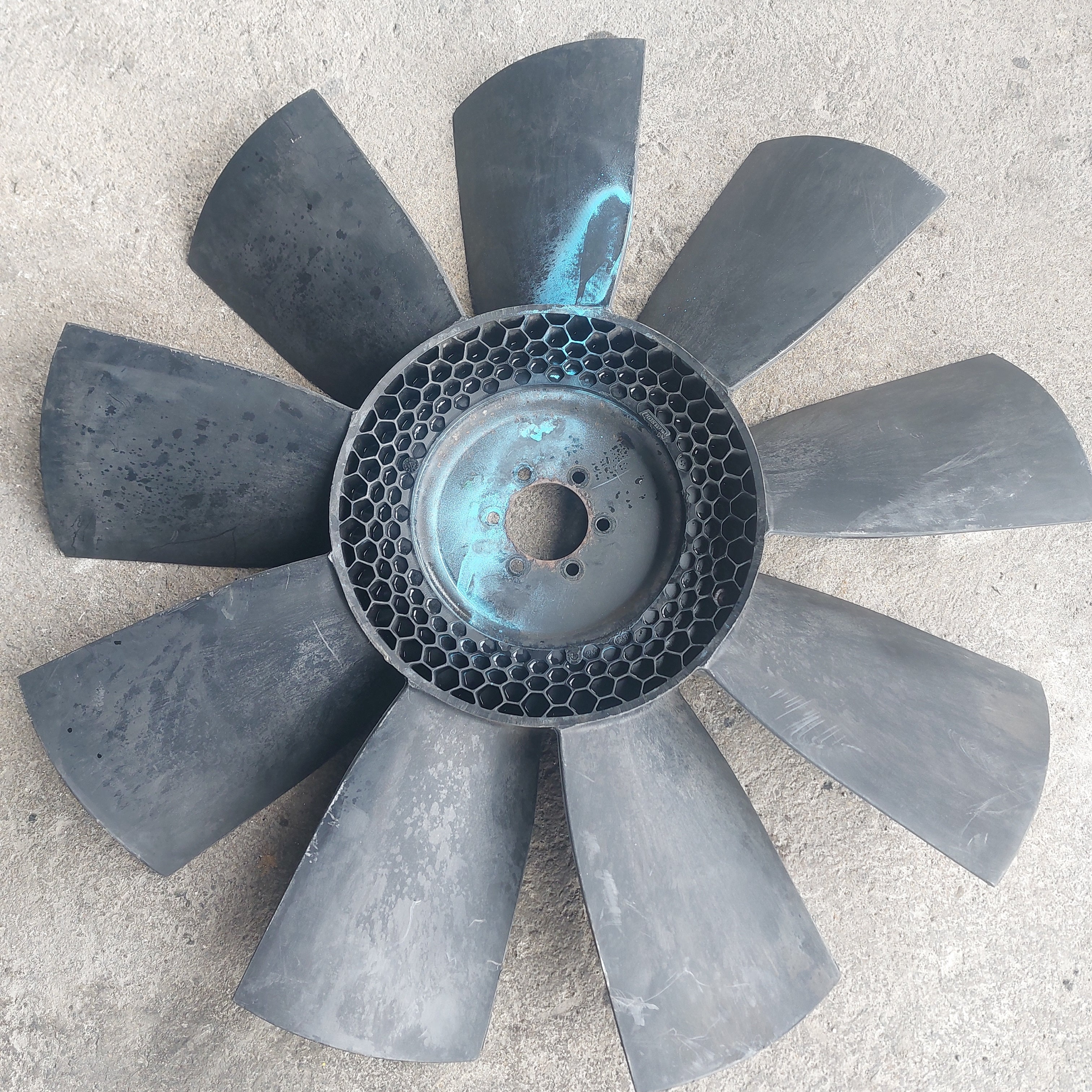 ABANICO 9 ASPAS 32" – ustrucksandparts